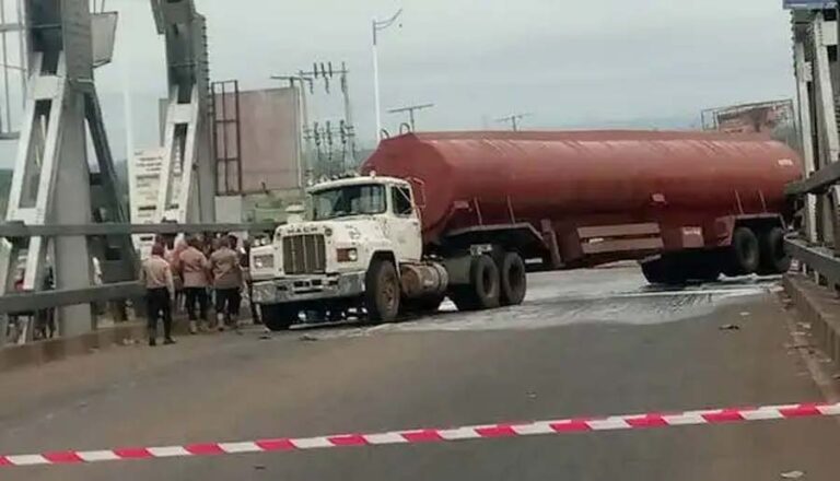 Two Killed, 16 Injured in Fuel Tanker Crash at Polo Roundabout in Jos ...