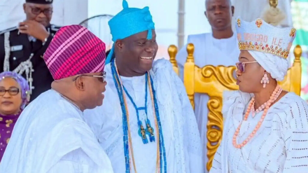 First Lady Clashes with Governor Adeleke as Videos Go Viral in Ile-Ife ...